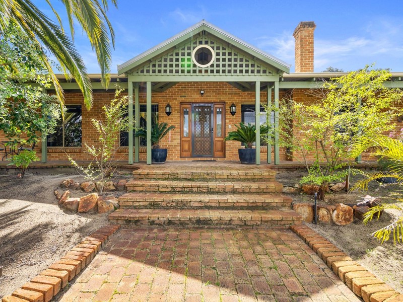 23 Lawson Road Henley Brook WA 6055 Sold 23 Sep 2022 23 Lawson Road Henley Brook WA 6055 Sold 23 Sep 2022